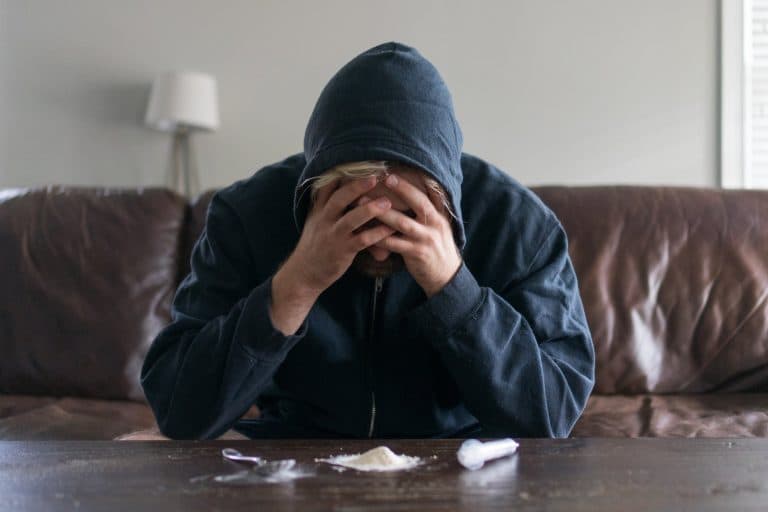 Differences Between Crack and Cocaine (& Myths)